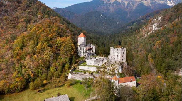 Castle Kamen & Lamberg trail